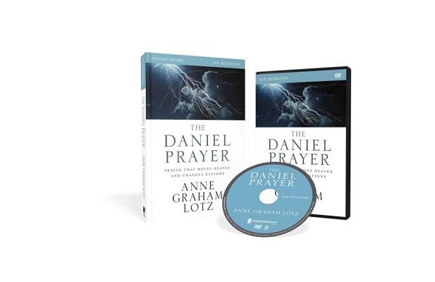 The Daniel Prayer Study Guide with DVD: Prayer That Moves Heaven and ...